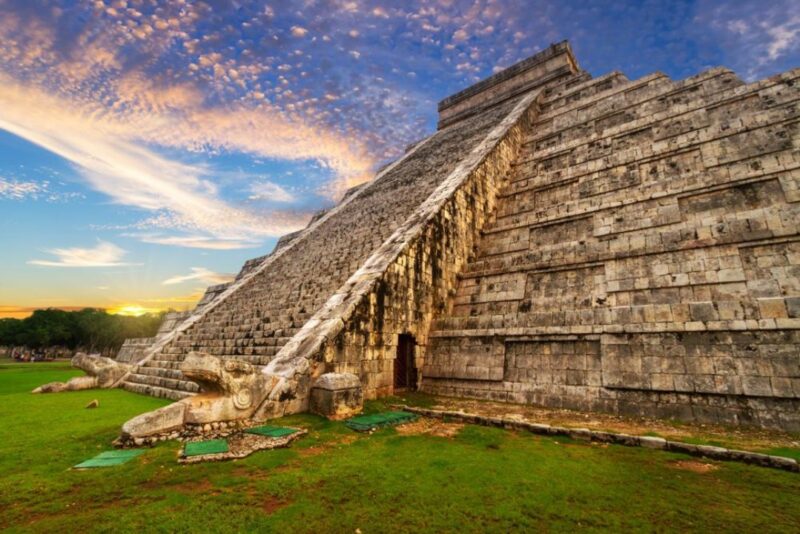 Descubre el momento perfecto para visitar Chichén Itzá y vivir una ...